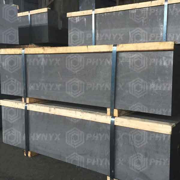 Premium Graphite Blocks and Plates | Phynyx Industrial